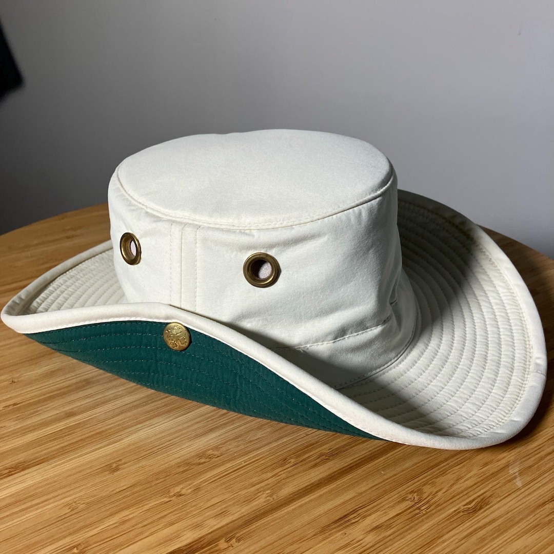 The Tilley Hat Tilley Endurables Classic Sunhat Vintage Unisex Canadian Travel Outdoors Hiking ...