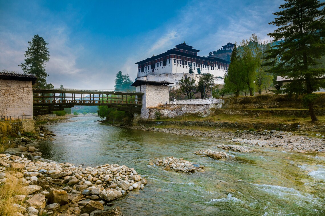 Paro River and Dzong in Bhutan, Temple, Temple Architecture, Bhutan ...