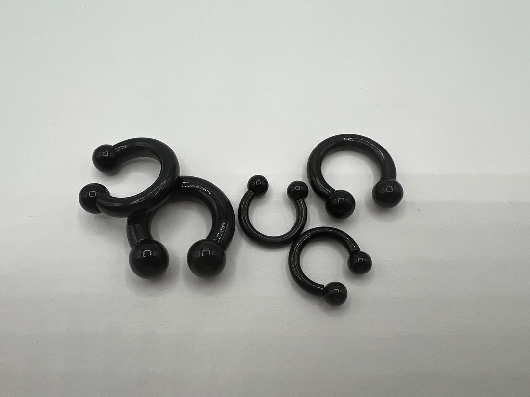 0G/2G/4G/6G/8G/10G Thick Black Acrylic Horseshoe Septum Ring Ball Ends ...