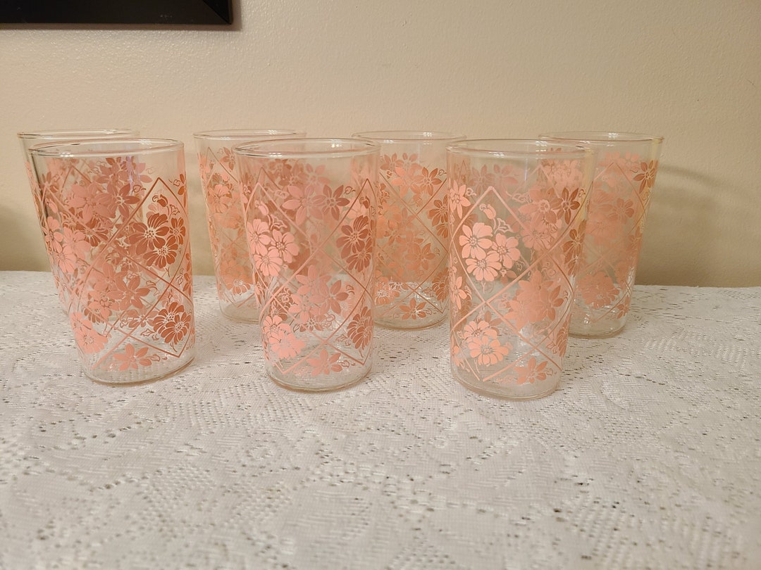 Retro Anchor Hocking Pink Floral With Geometric Outline Vintage ...