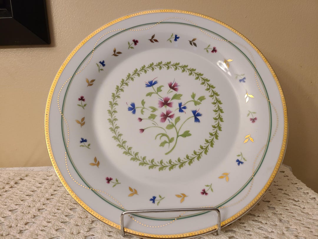 Petite Fleur Pattern Godinger & Co. Plate - Etsy