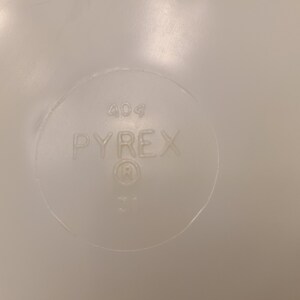 Pyrex Mixing Bowl 404 Yellow Primary Colors Classic 4 Quart Mixing Bowl ...