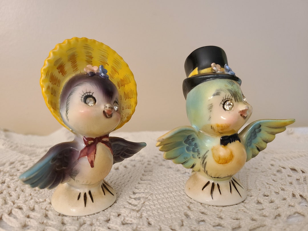 Vintage Lefton Bluebird Anthropomorphic Salt & Pepper Shakers With ...