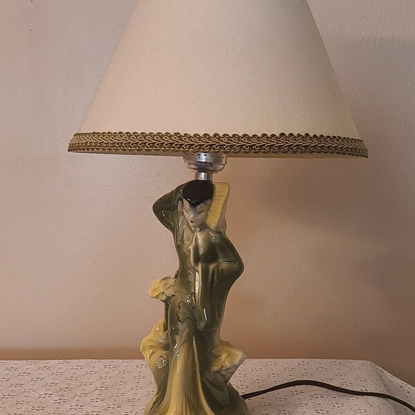 Geisha Lamp - Etsy