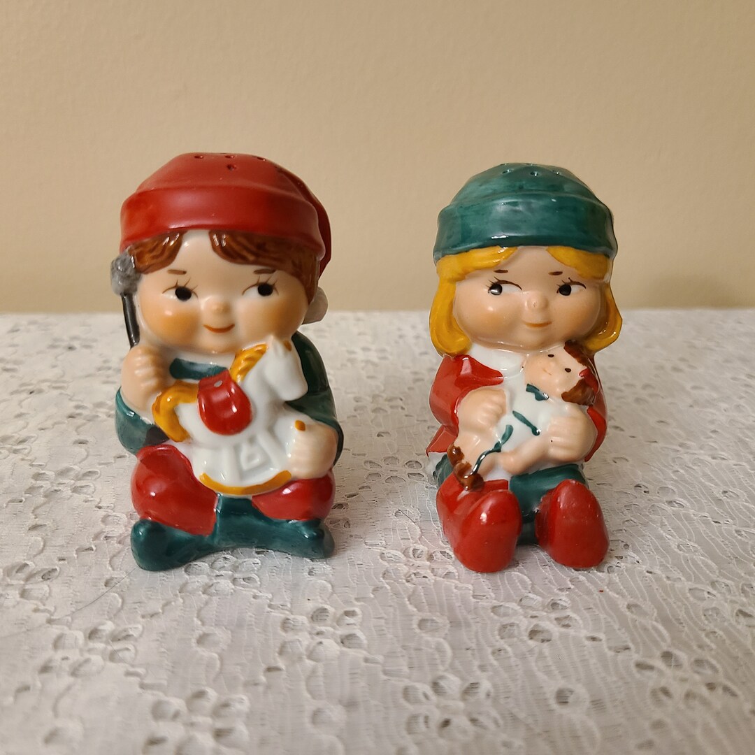 Avon Santa's Helpers Boy and Girl Salt and Pepper Shakers Circa 1983 - Etsy
