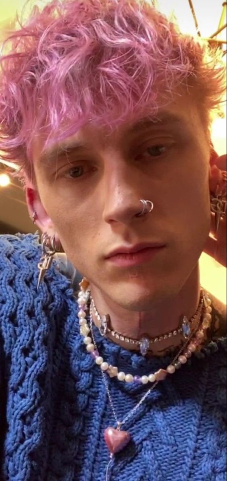 Machine Gun Kelly Inspired Star & Pearl Necklace - MGK Pearl Beaded ...