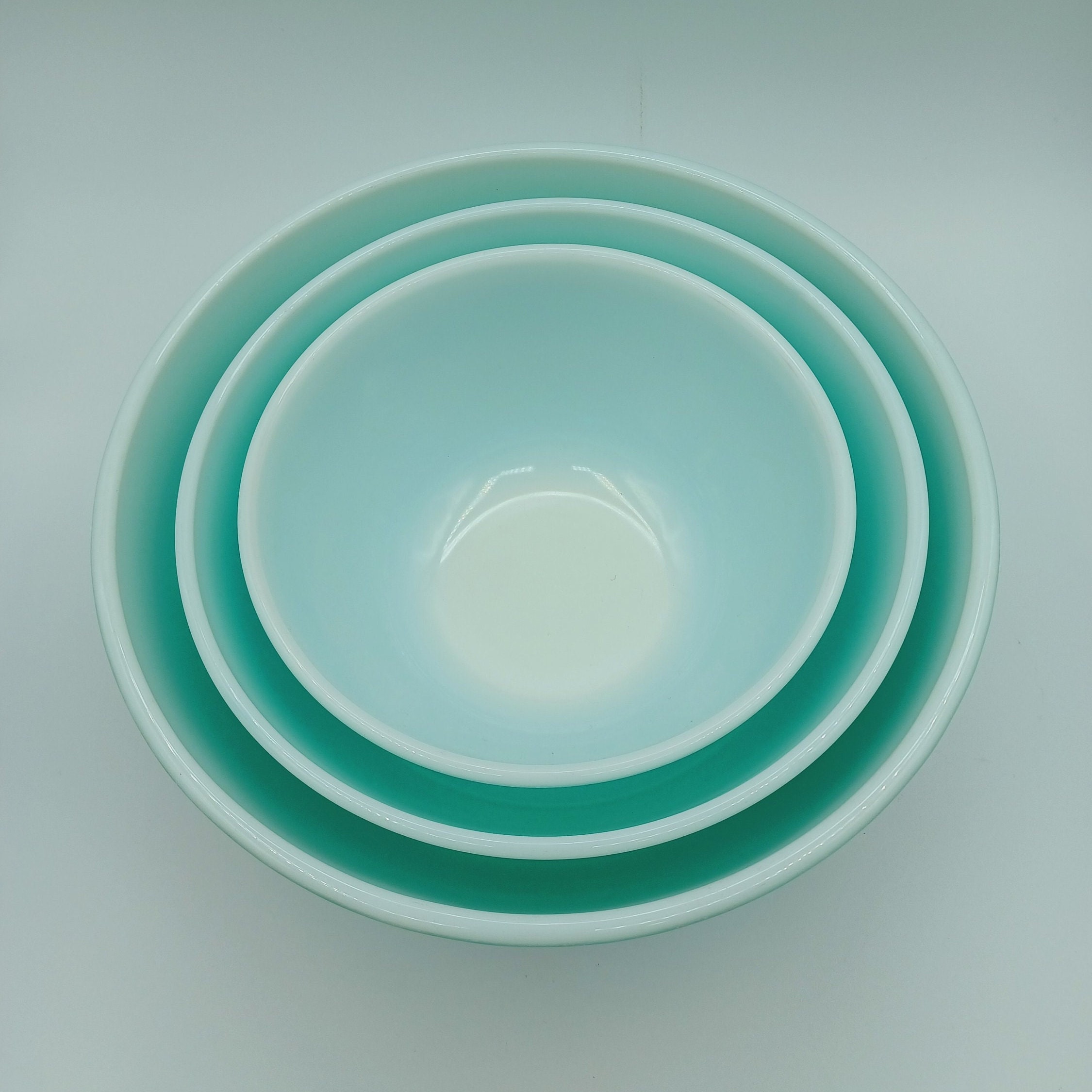 Pyrex Robin's Egg Blue Nesting Bowls, Set of 3 - Etsy