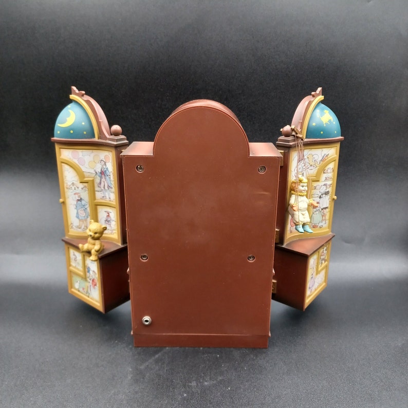 Enesco 1989 the Dream Keeper Animated Music Box - Etsy