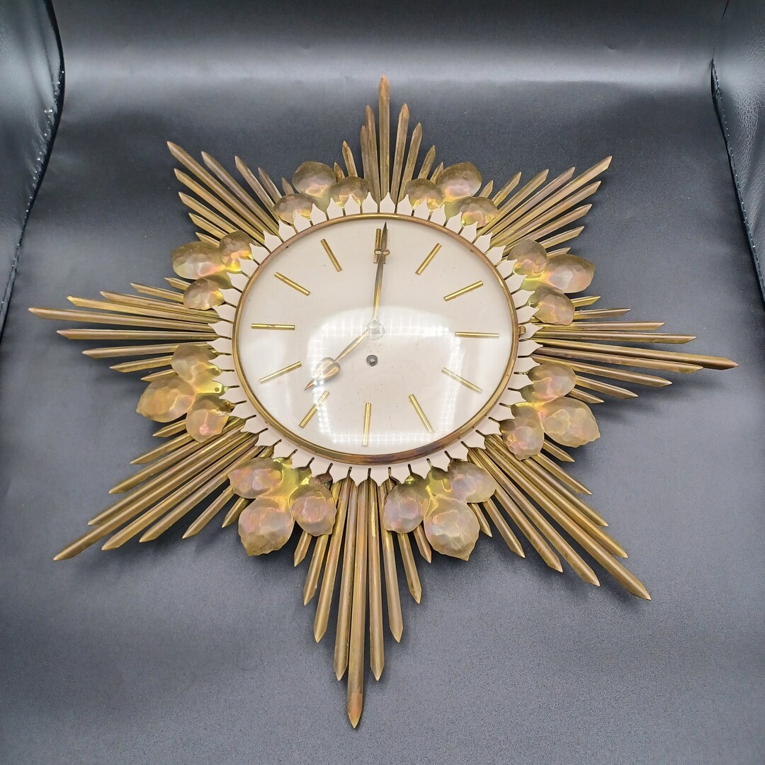 German Junghans Mid Century Brass Leaf Sunburst/starburst Clock 20" - Etsy
