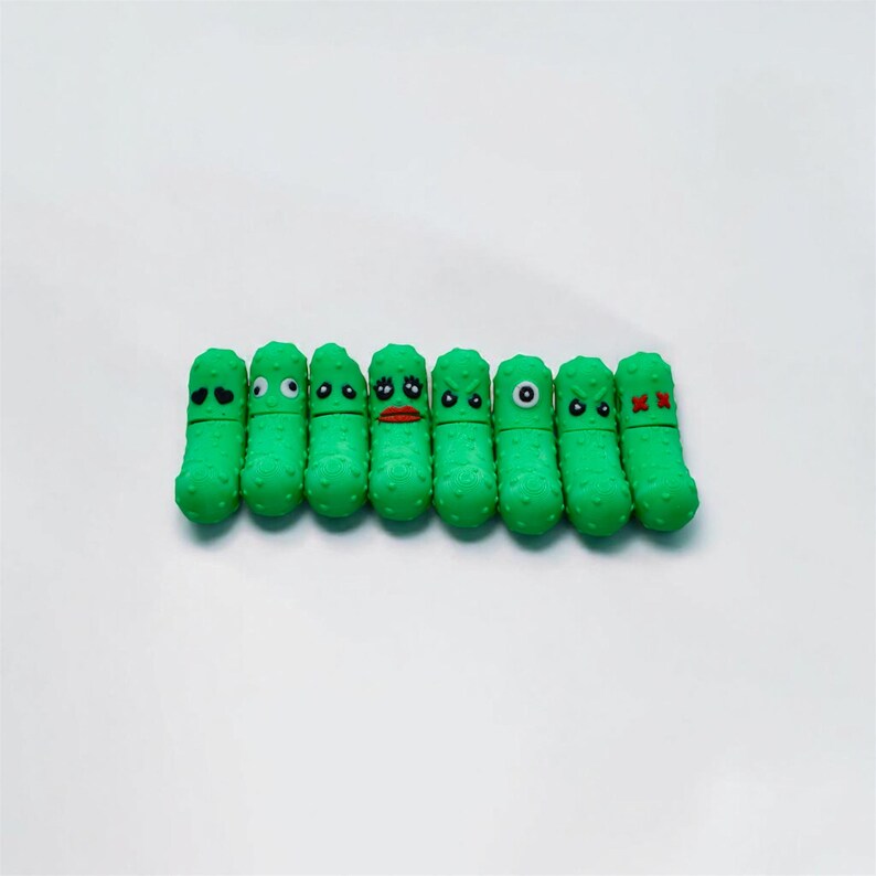 Articulated Pickle Fidget Toy, Desk Stress Toy, Pickle Lover, 3D ...
