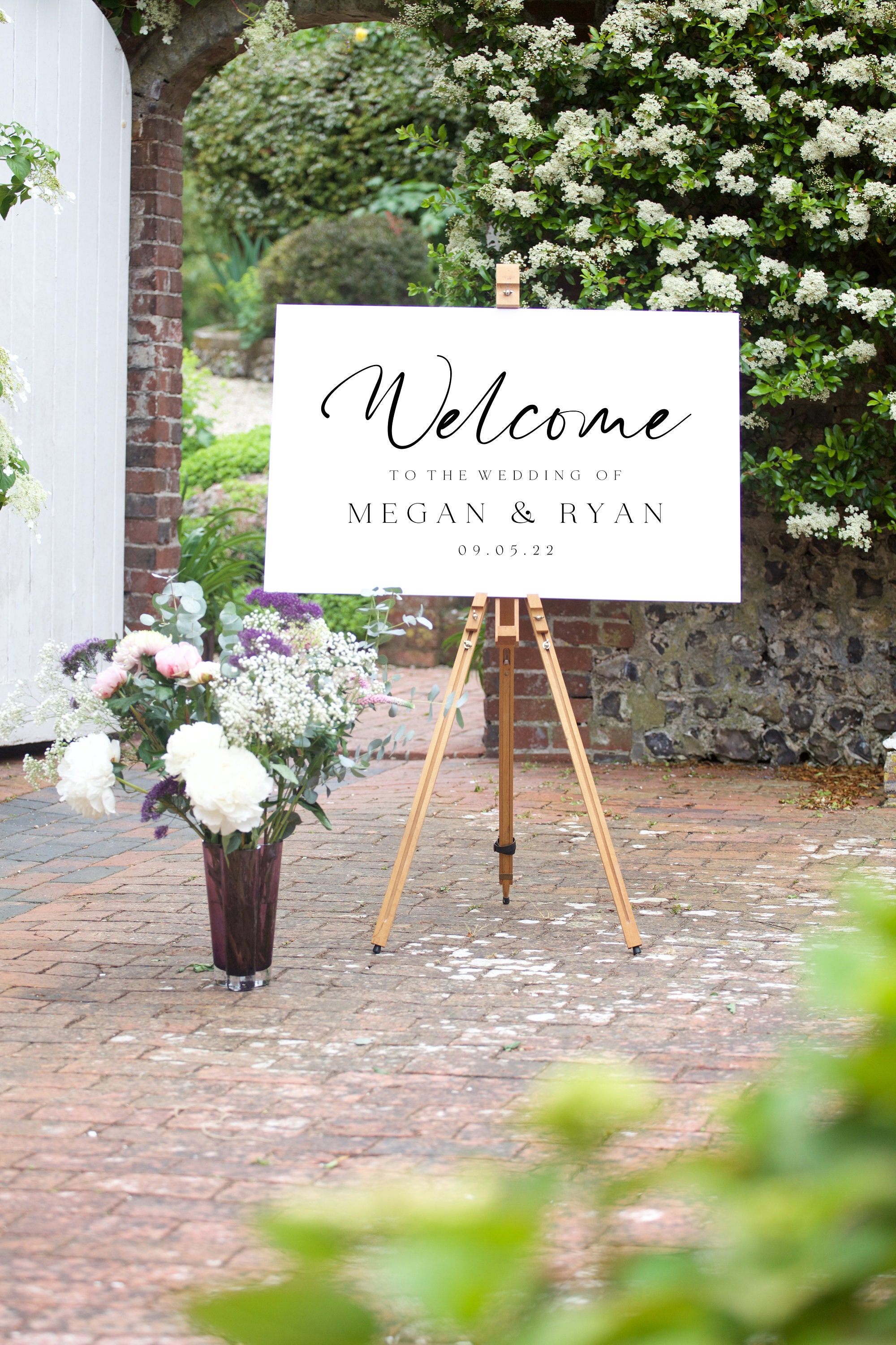 Beautiful Large Wedding Welcome Sign, Editable Script Font Wedding ...