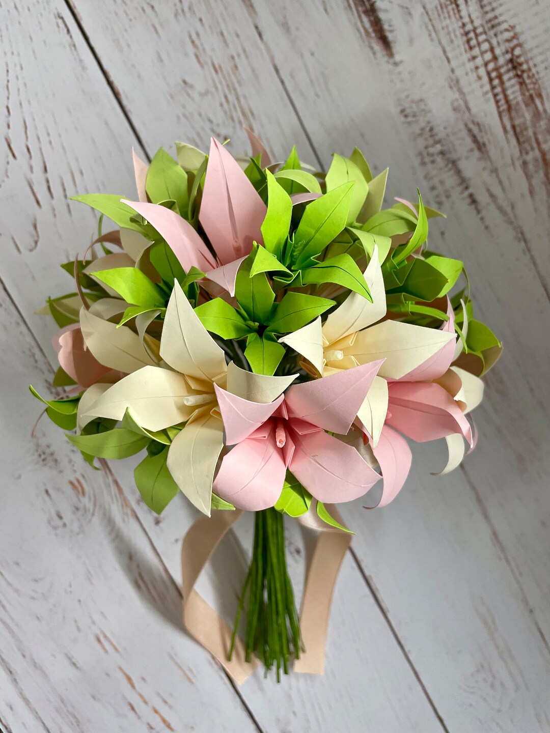 Origami Flower Bouquet, Origami Flower of Lilies, Paper Flower - Etsy
