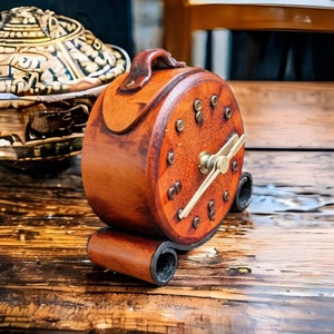 Vintage Leather Clock Unique Mantle Clock for Desk or Shelf - Etsy
