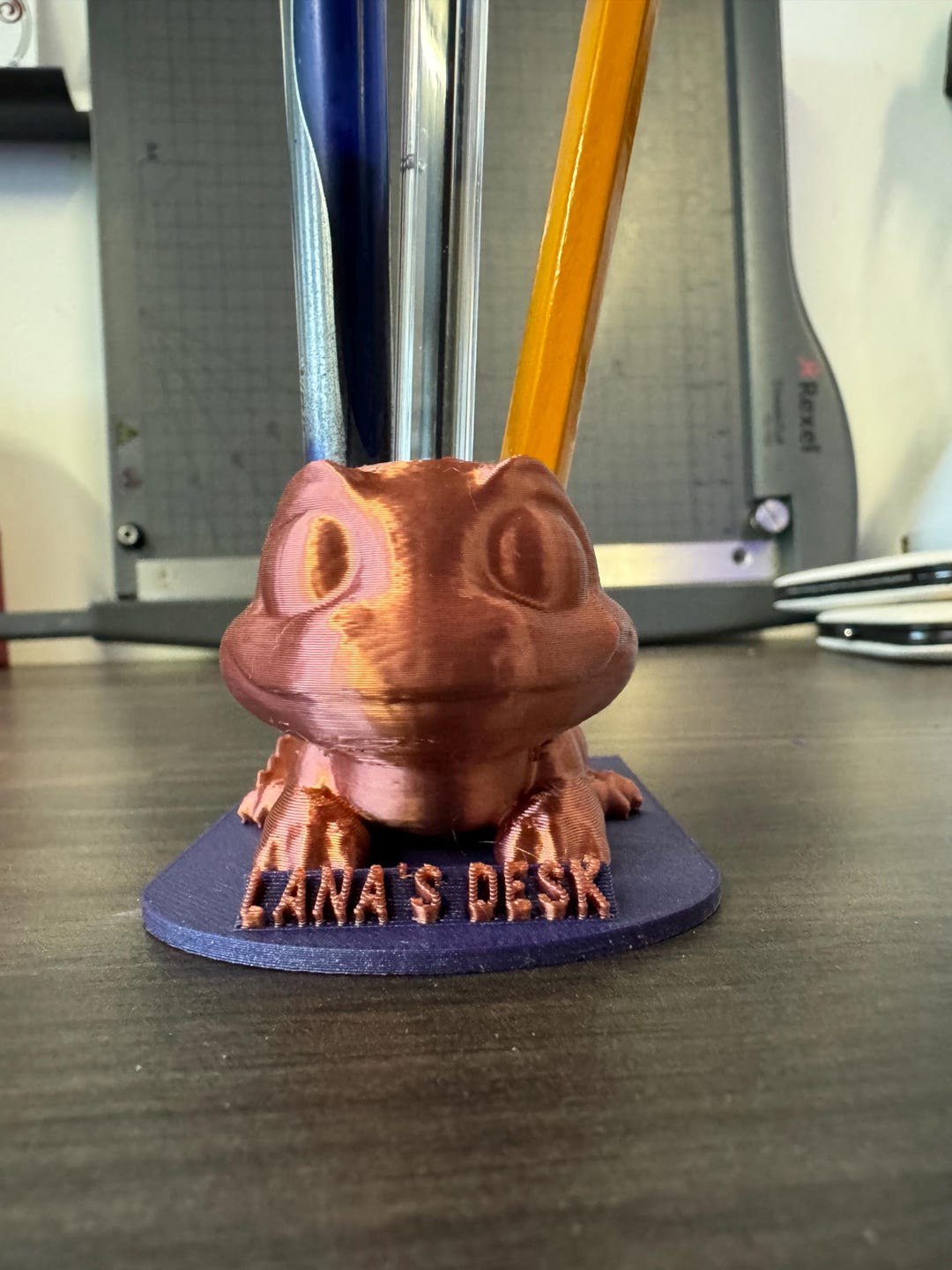 Personalised Alligator Pen Holder for Kids. Fun 3D Desk Organiser ...
