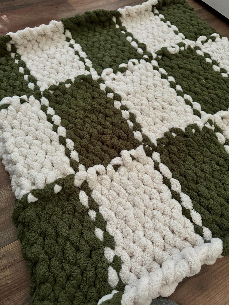 Checker Baby Chunky Blanket, Baby Shower Gift, Hand Knit, Soft Chunky ...