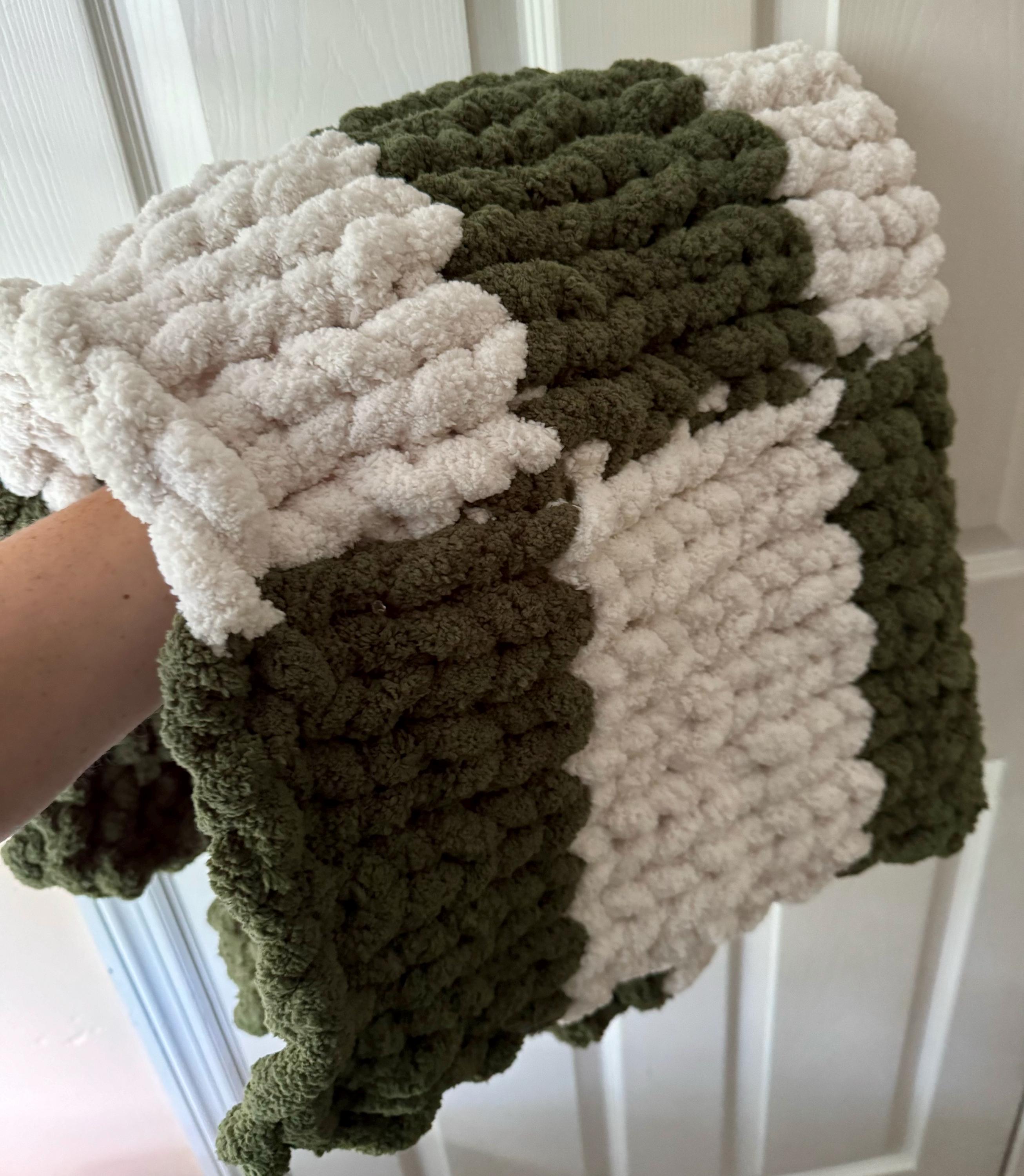 Checker Baby Chunky Blanket, Baby Shower Gift, Hand Knit, Soft Chunky ...