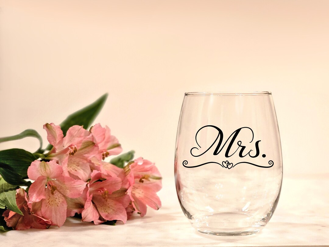 Wedding Glasses, Mrs, Mr, Brides Maid, Maid of Honor, Best Man ...