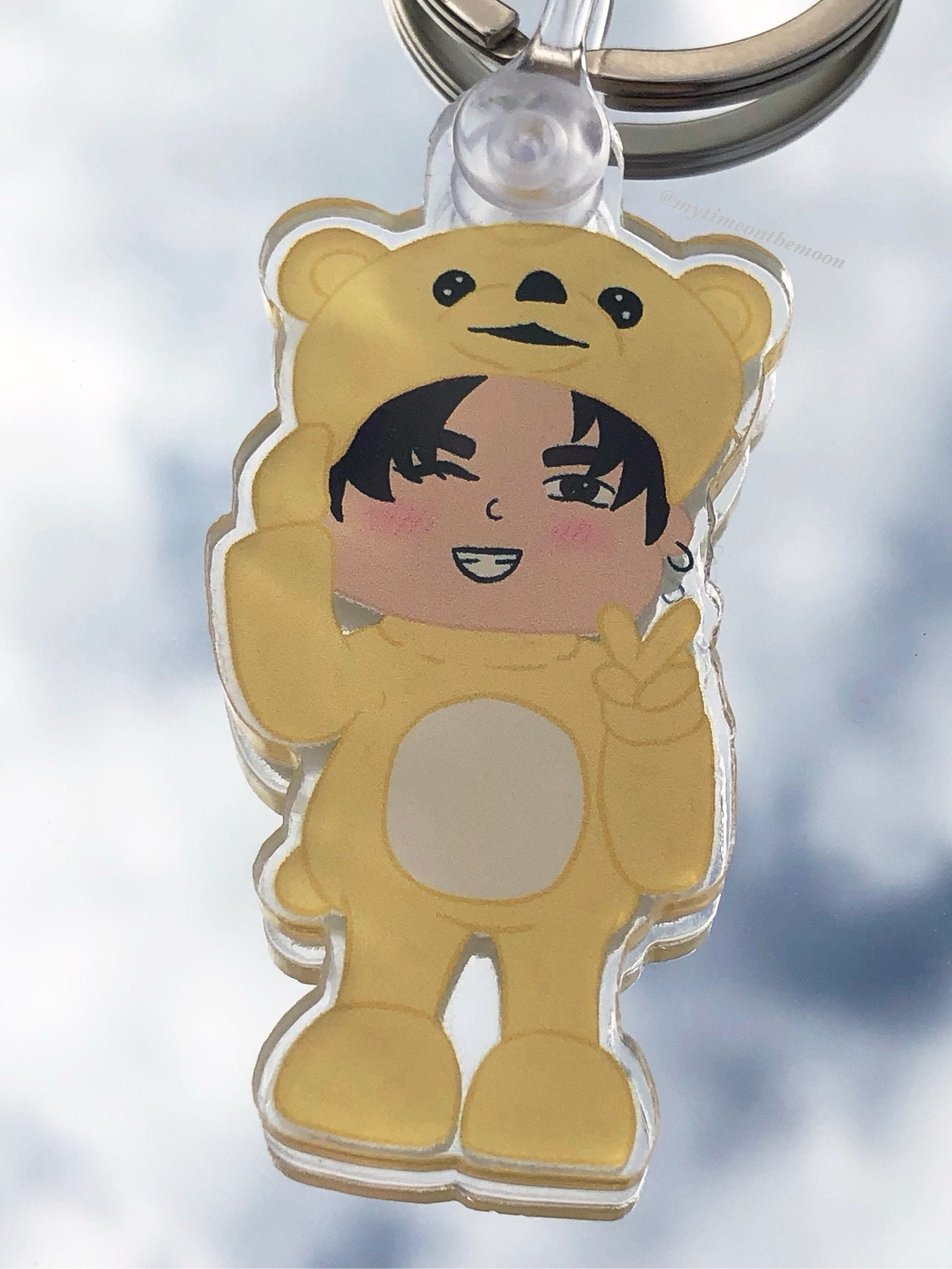 TXT Yeonjun Teddy Bear Suit Acrylic Keyring / Keychain - Etsy