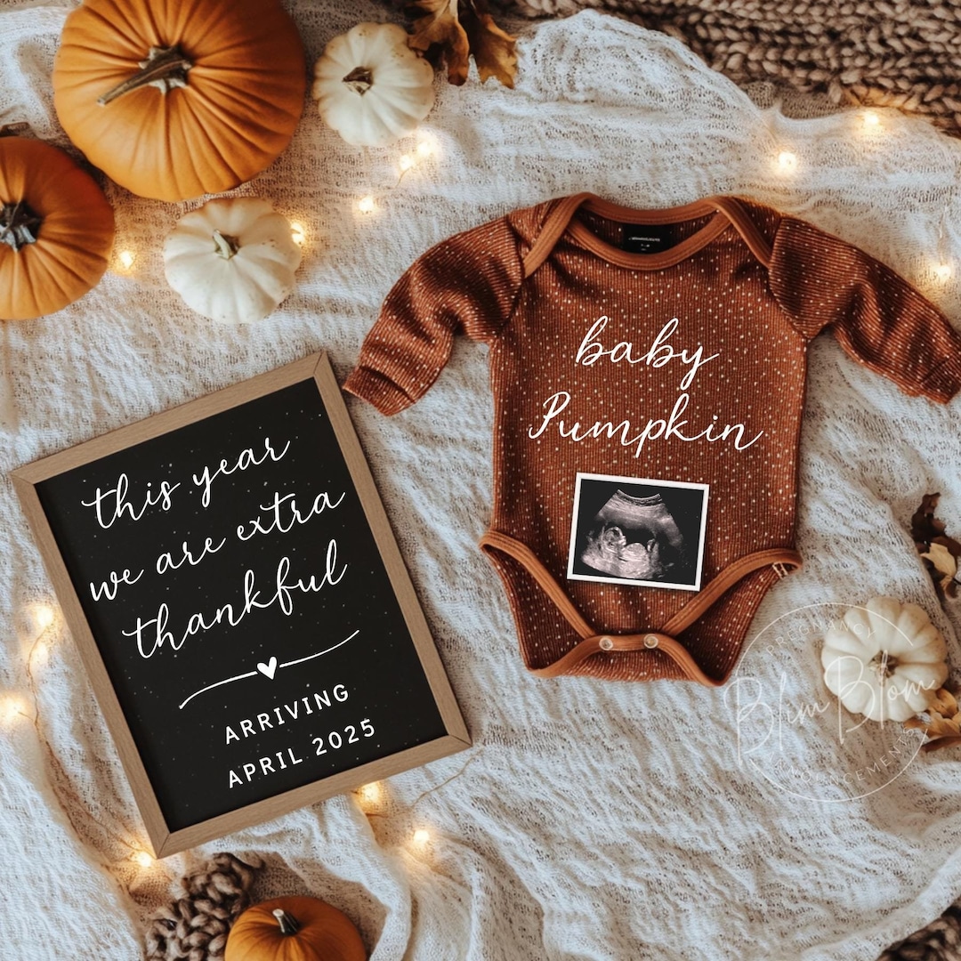 Fall Baby Pregnancy Announcement Digital, Autumn Thanksgiving Baby ...
