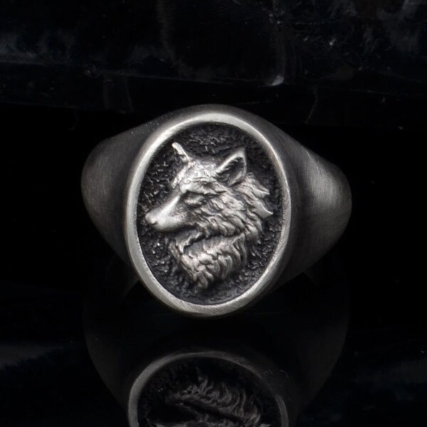 Silver Wolf Signet Ring - Etsy