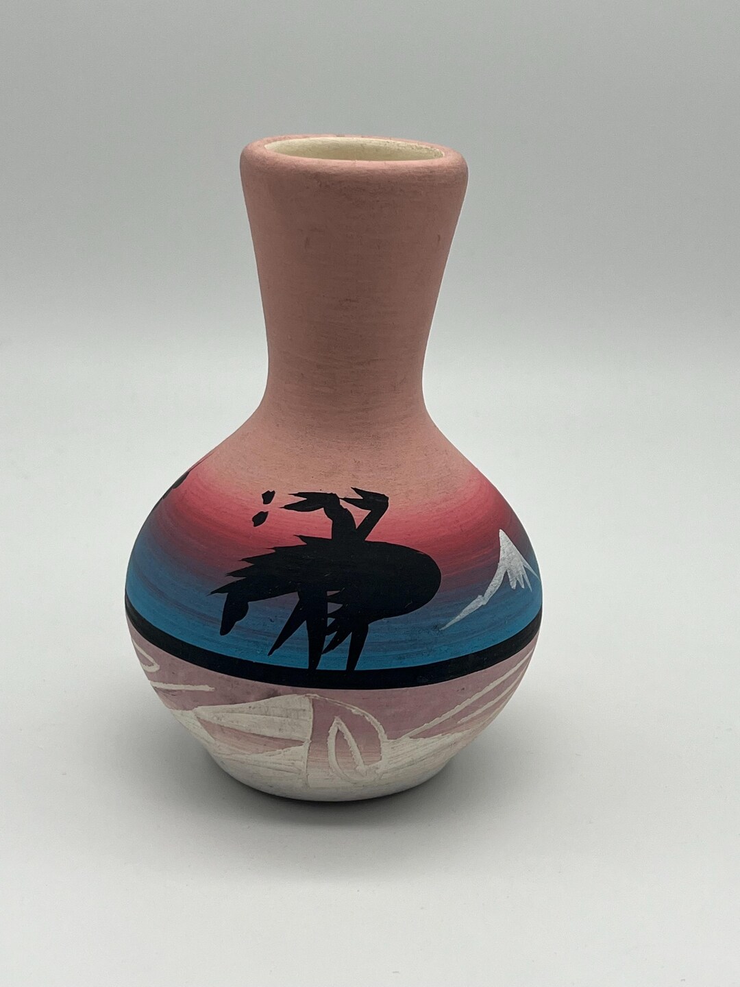 Navajo Native American Pottery Hand Painted & Etched Vase Signed ...