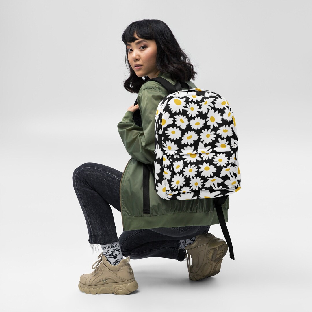 Backpack Cute White Daisy Print Water Resistant Girls Backpack Gym Bag ...
