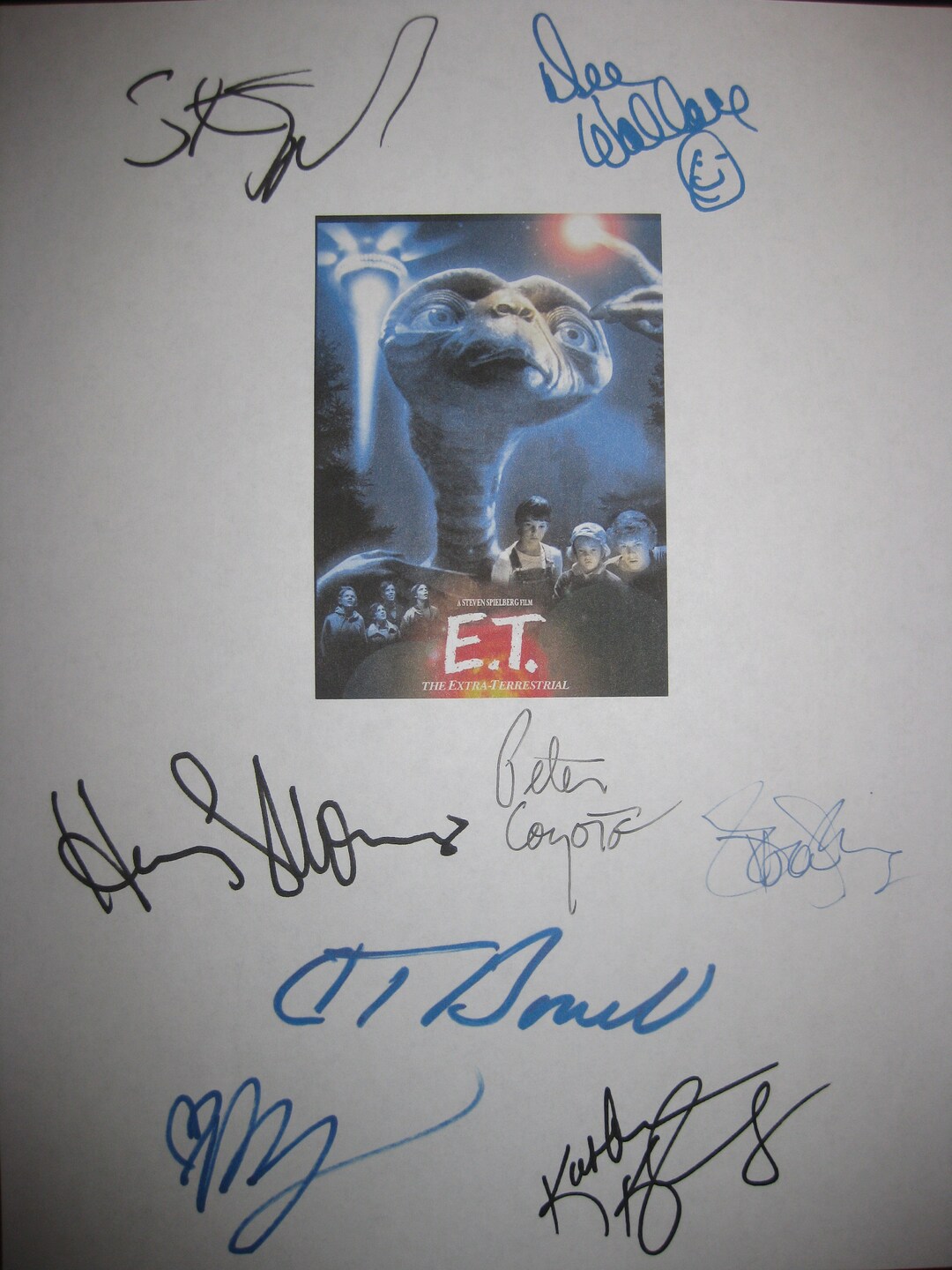 E.T. the Extra Terrestrial Signed Film Movie Screenplay Script X8 ...