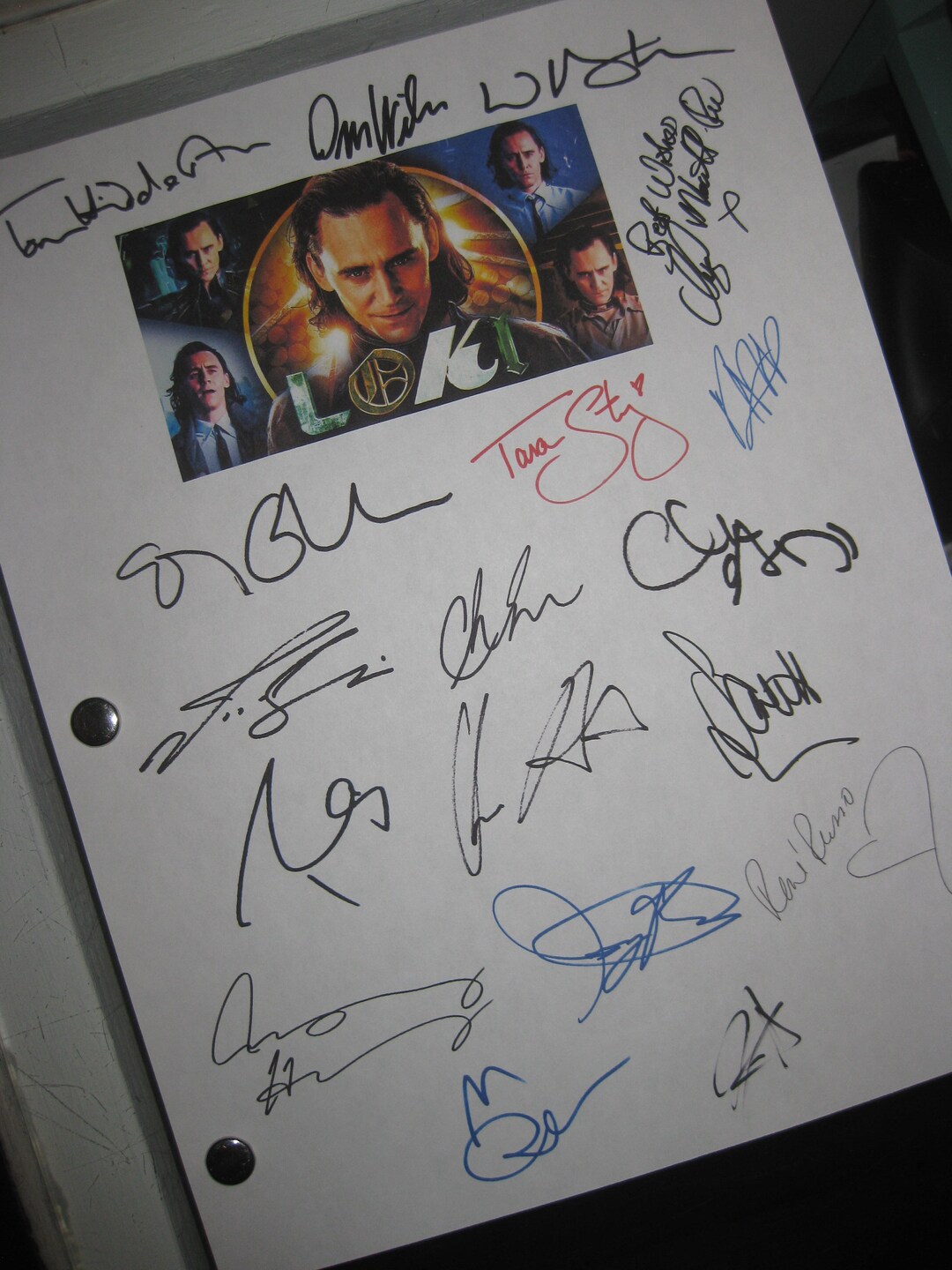 Loki Signed TV Pilot Script Transcript Screenplay Autograph X18 Tom ...