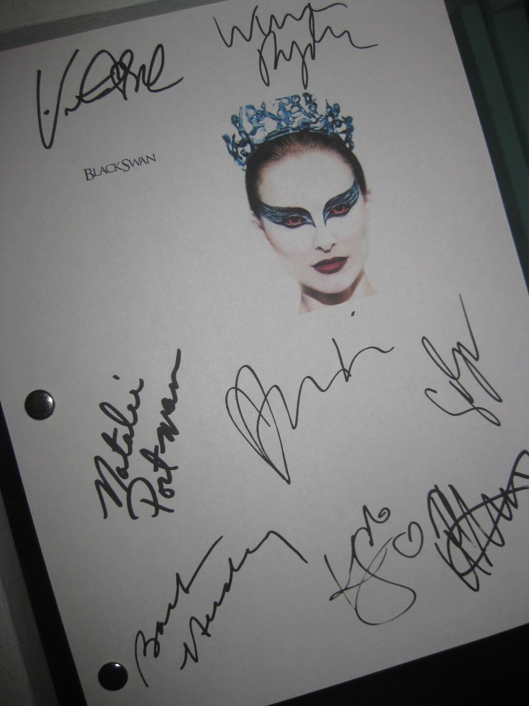Black Swan Signed Movie Film Script Screenplay X8 Autograph Natalie ...