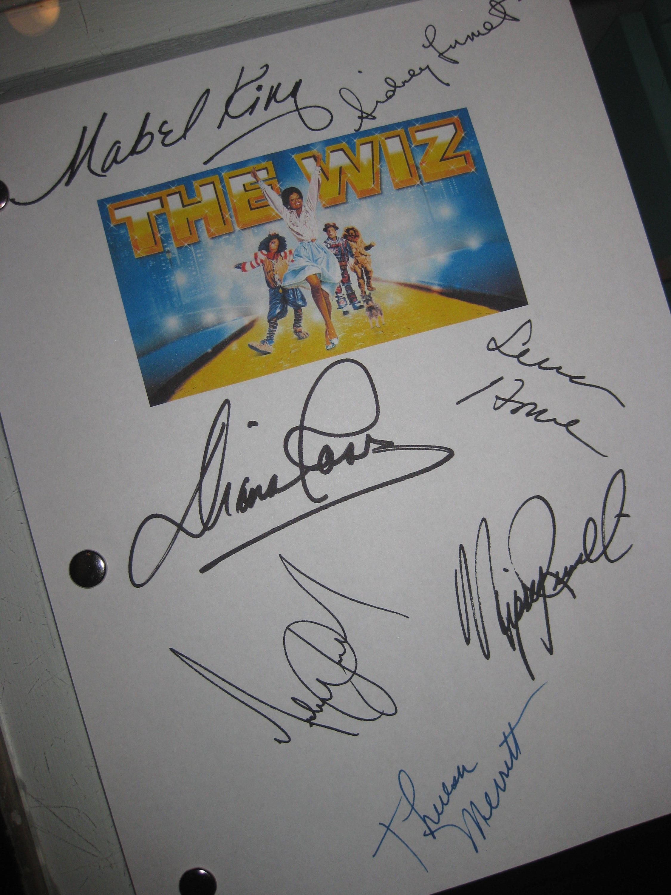 The Wiz Signed Movie Film Script Screenplay X7 Autograph Diana Ross Michael Jackson Nipsey ...