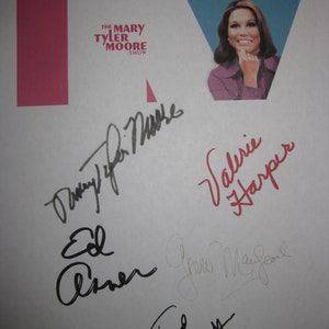 Mary Tyler Moore Autograph - Etsy