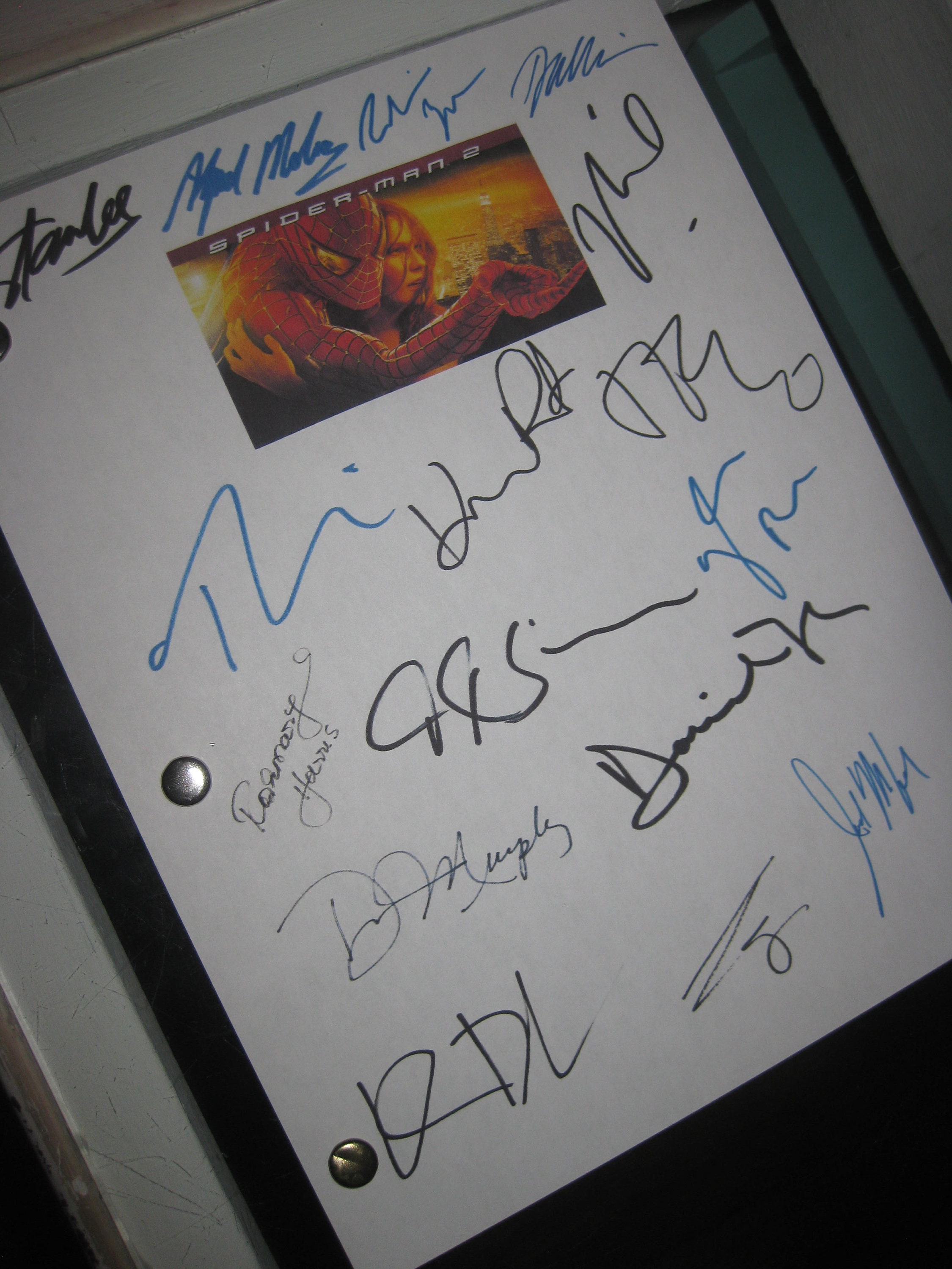 Spider-man 2 Signed Film Movie Script Screenplay X16 Autographs Stan ...