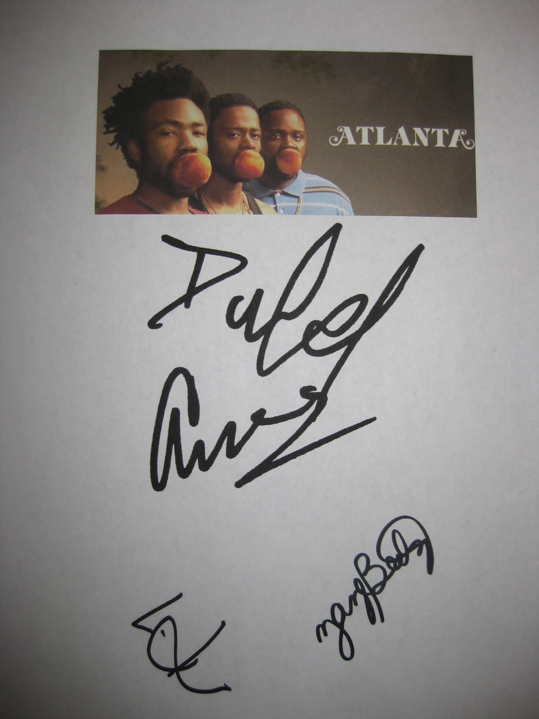 Atlanta Signed TV Pilot Script Screenplay X3 Autograph Donald Glover ...