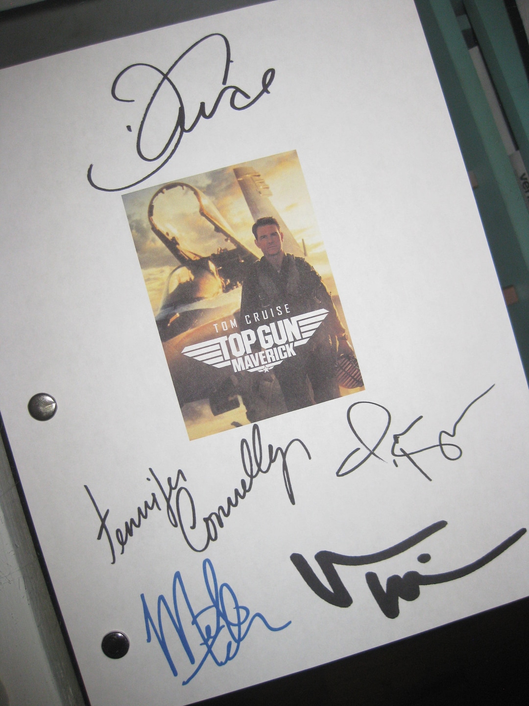 Top Gun: Maverick Signed Movie Film Script Screenplay X5 Autograph Tom ...