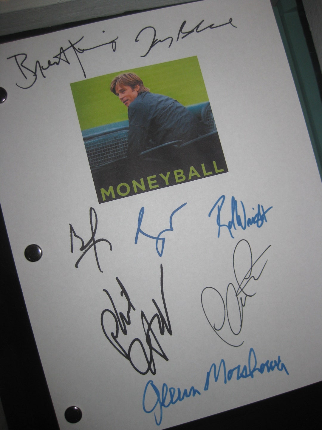 Moneyball Signed Movie Film Script Screenplay X8 Autograph Brad Pitt ...