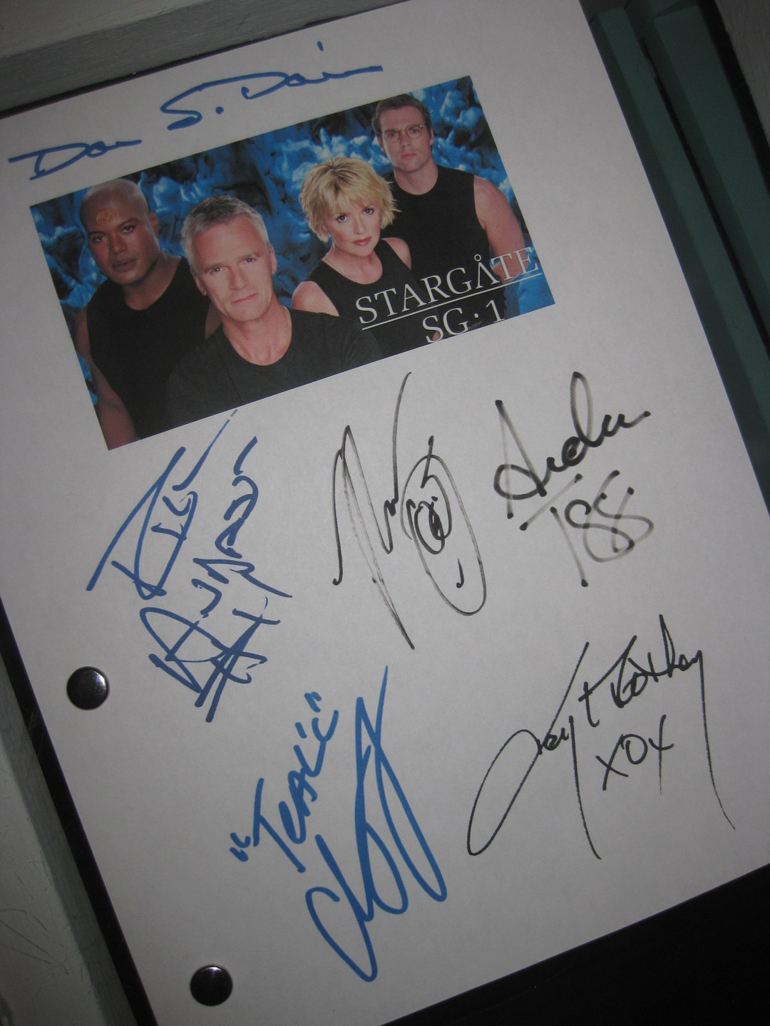 Stargate SG-1 Window of Opportunity Signed TV Script Screenplay X6 ...