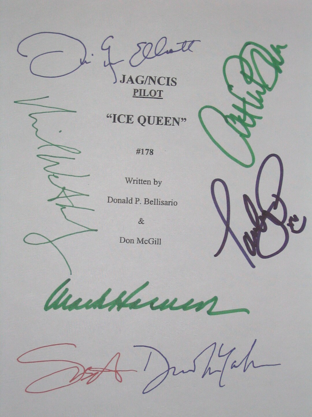 Mark Harmon JAG / NCIS Pilot Signed TV Script Screenplay X7 Autograph ...