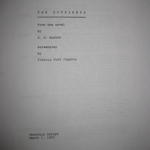 The Outsiders Signed Movie Film Script X13 C. Thomas Howell Matt Dillon Ralph Macchio Patrick ...