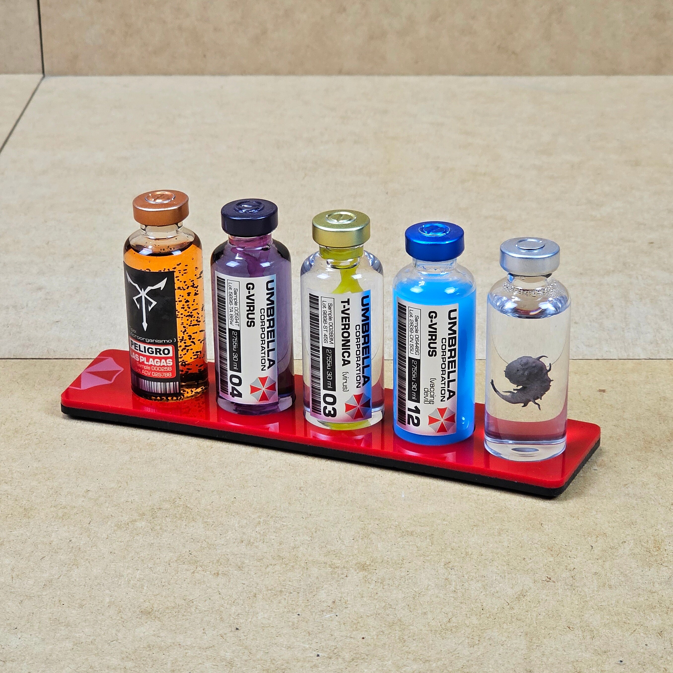 Resident Evil Virus Red/black Base With 5 Vials Included - KIT ...