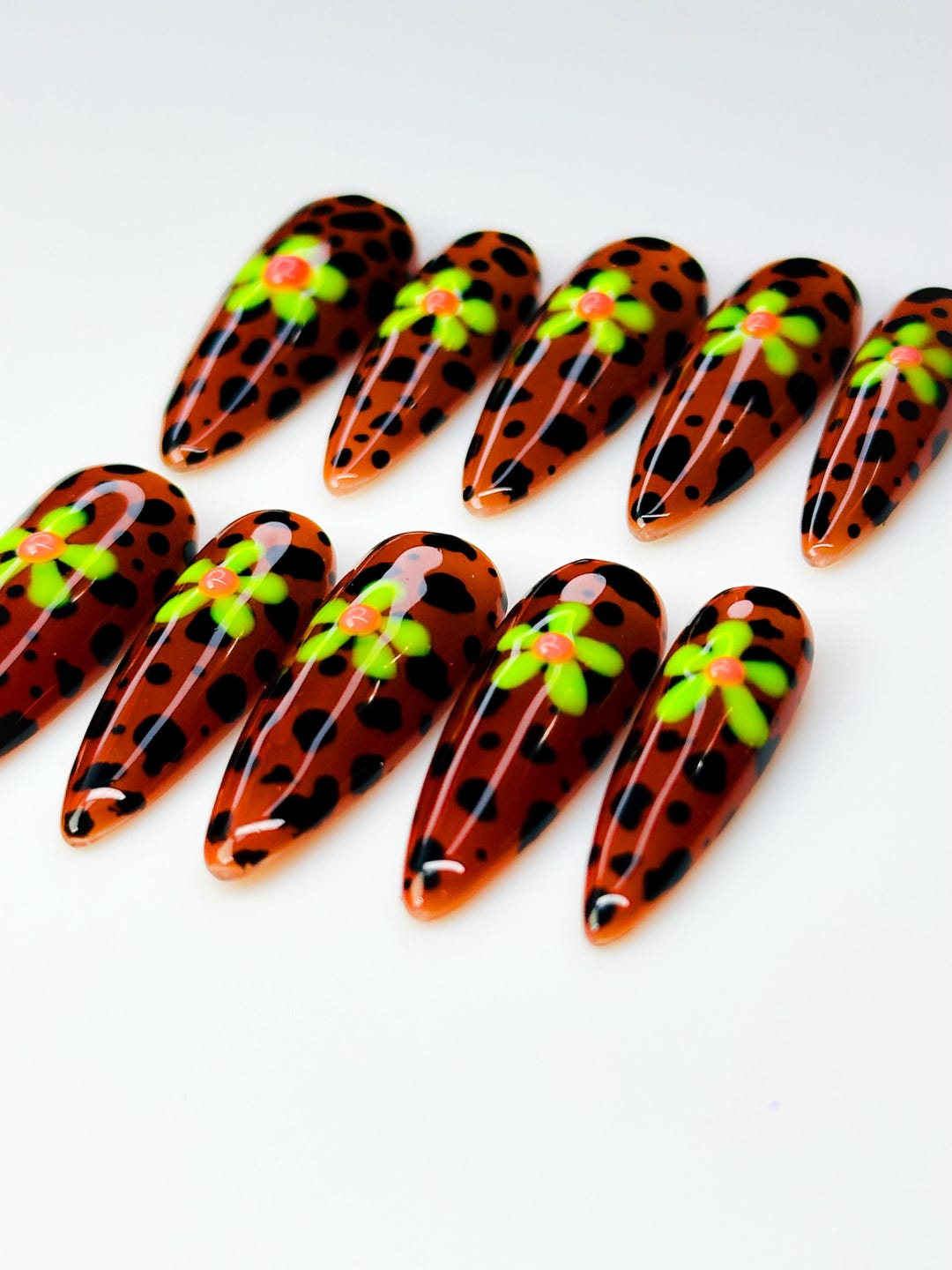 Tortoise Flower || Artisan Hand Made Luxury Press on Nails , Apres Gel ...