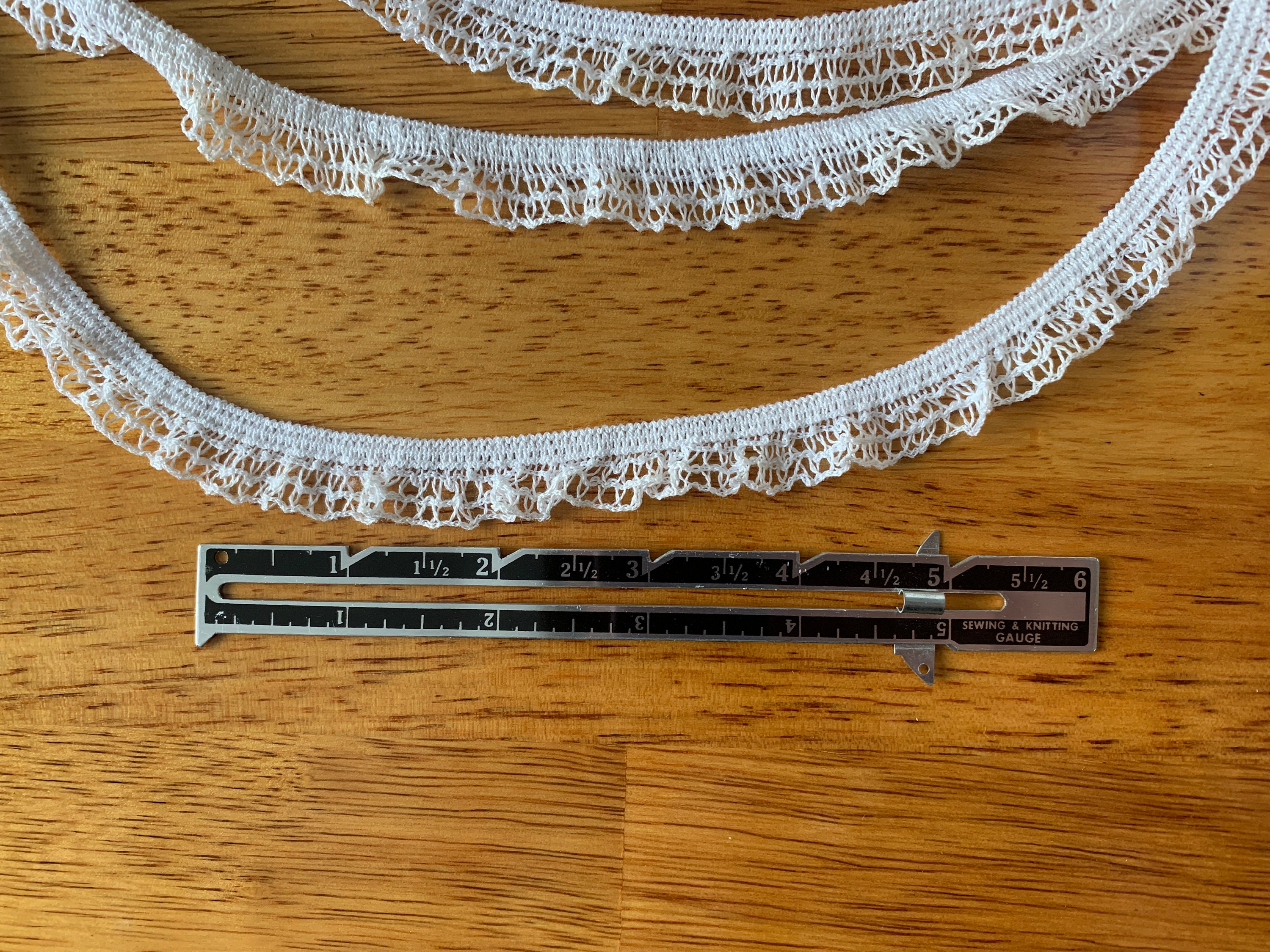 Vintage White Elastic Lace Trim - 1/2in Wide - Sold by the Half Yard ...