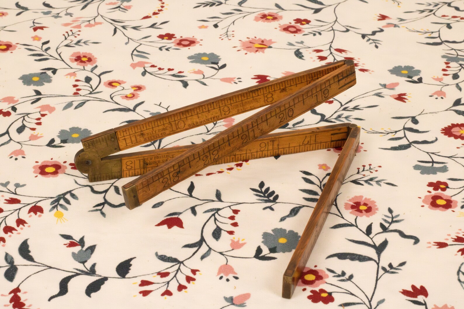 Antique 1910's Stanley Folding Ruler and Yardstick Warranted Boxwood ...