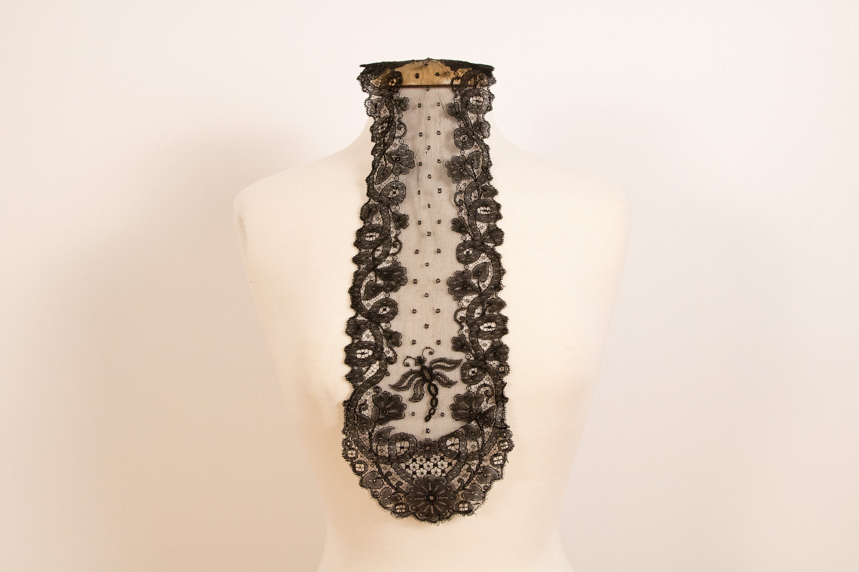 STUNNING 1840s Victorian Black Lace Mourning Lappet Victorian Mourning ...