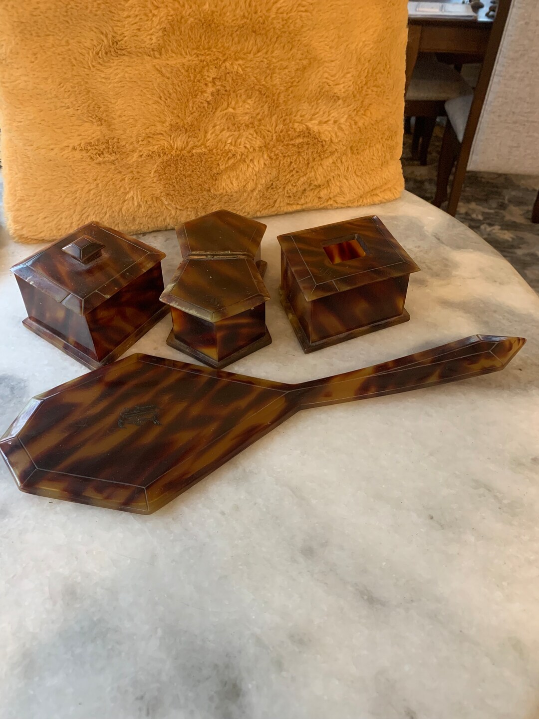 Vintage, Tortoise Shell -like Dresser Set, 4 Pieces, Pre-owned - Etsy