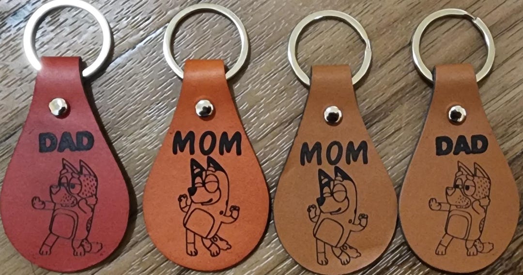 Bluey Mom and Dad Keychains: Engraved PU Leather - Etsy
