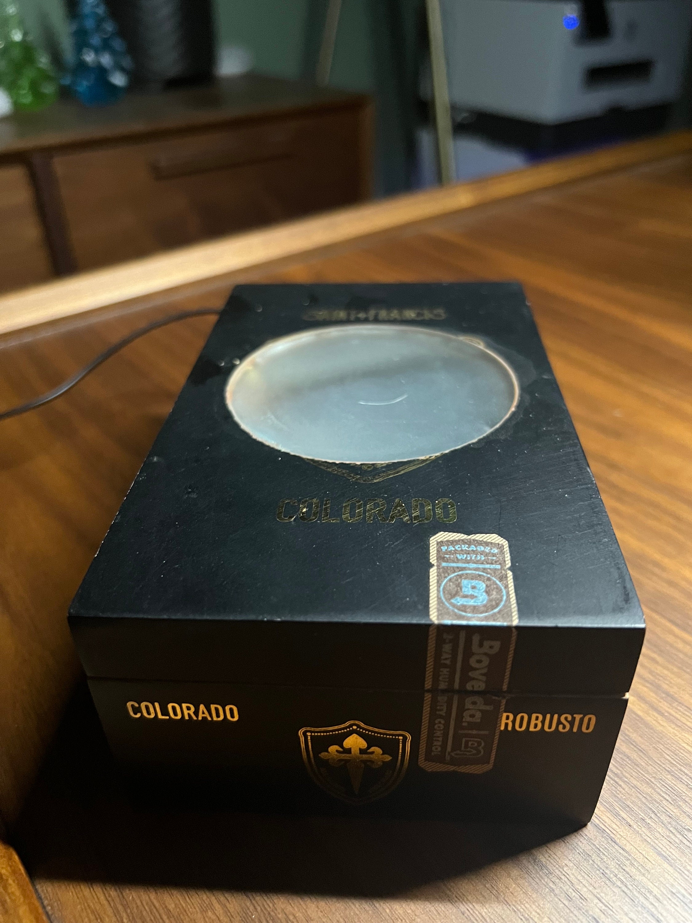 Uranium Glass Jar With UV Cigarbox Light Display - Etsy