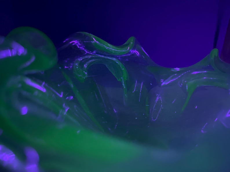 Green Uranium Murano Glass Bowl - Etsy
