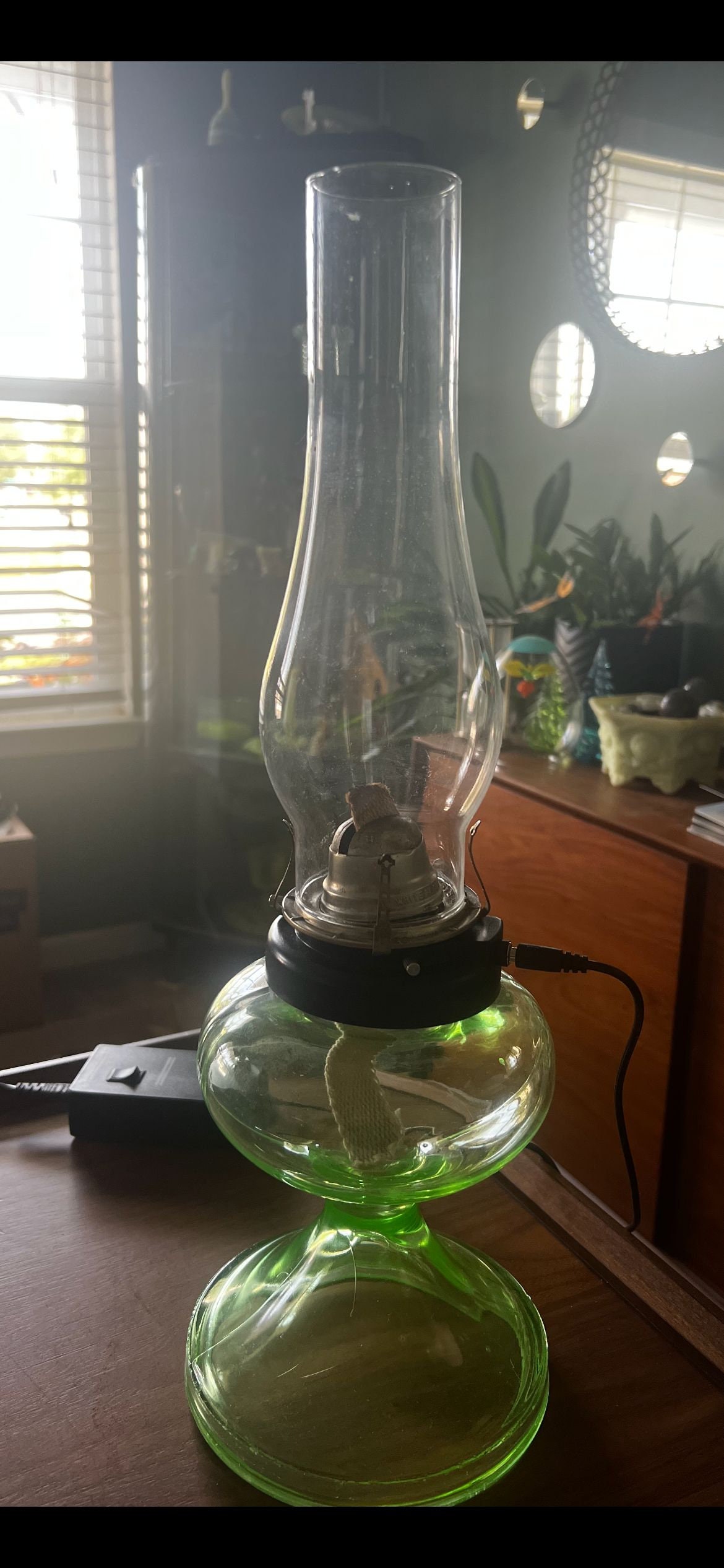 UV Integrated Uranium Glass Lamp - Etsy