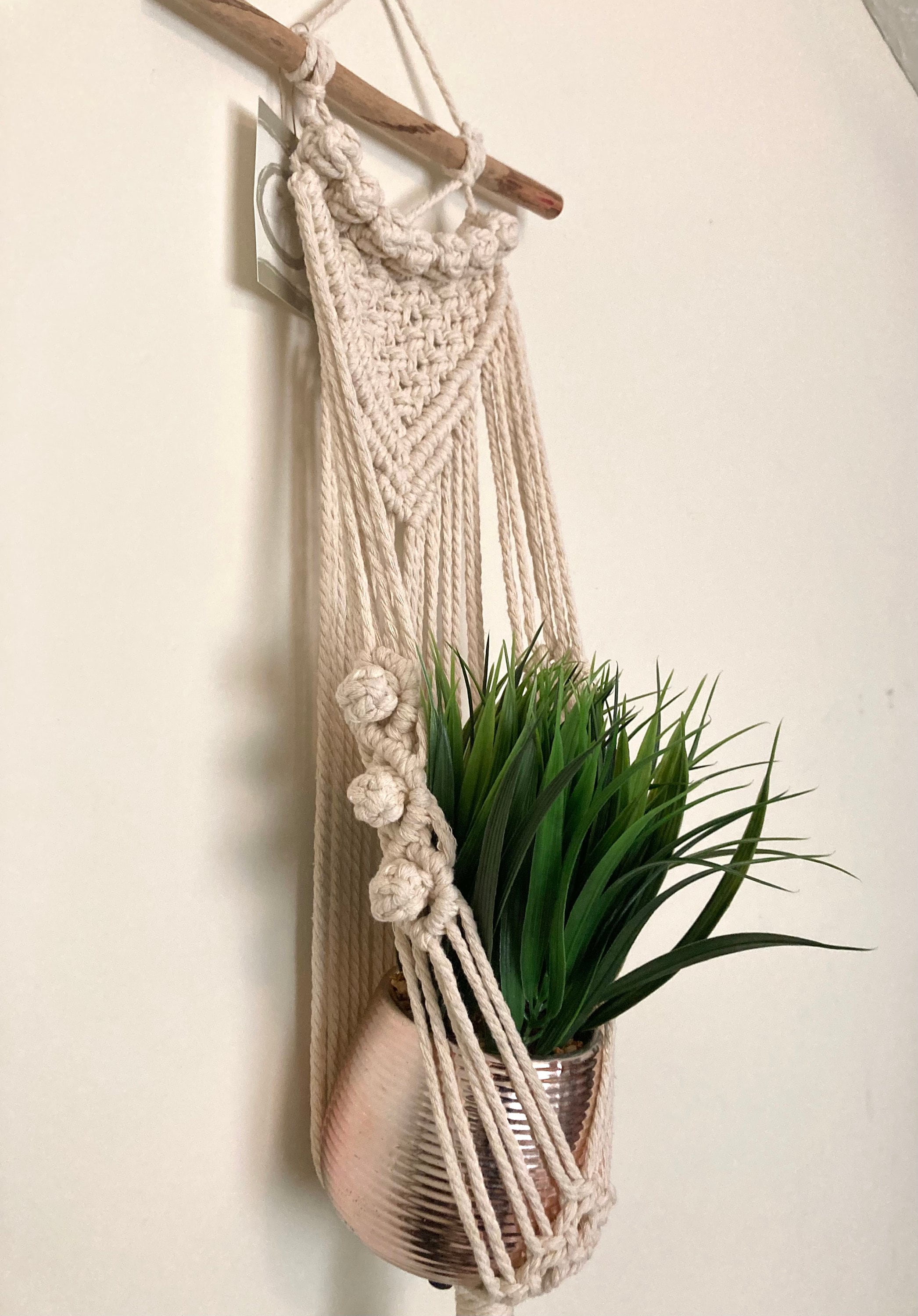 Macramé Wall Plant Hanger, Boho Decor, Home Gift - Etsy