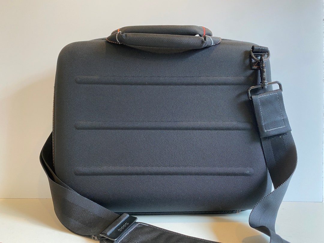 Black Ultra Modern Rounded Hard Shell Briefcase/laptop Case - Etsy